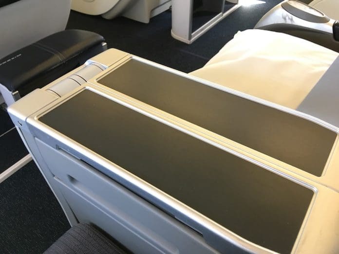 Review: BA1 – British Airways A318 All-Business Class Flight (LCY – JFK)
