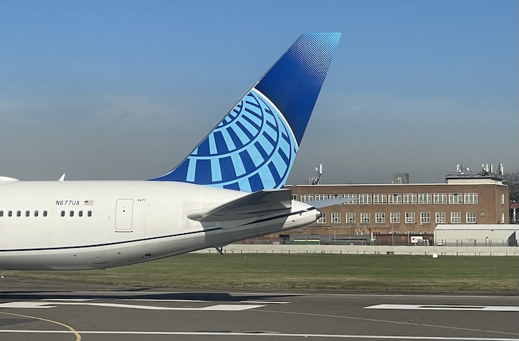 United Airlines partners with Chef's Table for new Polaris business ...